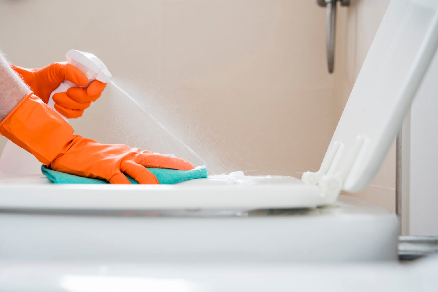 Bathroom Cleaning - housekeeping-london.com